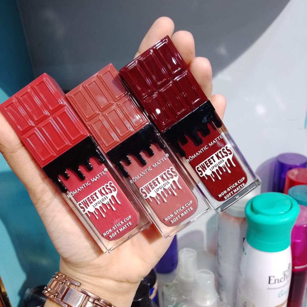 ROMANTIC Matte Sweet Kiss Lipgloss - Cloud Shop BD